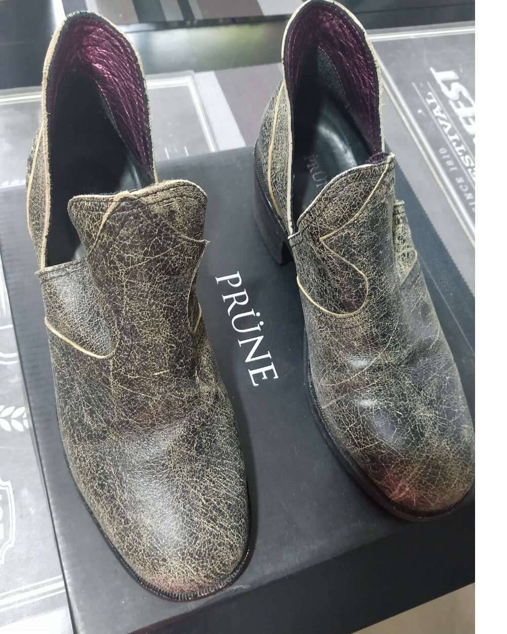 Renová Tu Vestidor - Botas Prune
