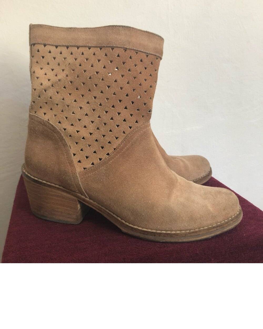Renová Tu Vestidor - Botas