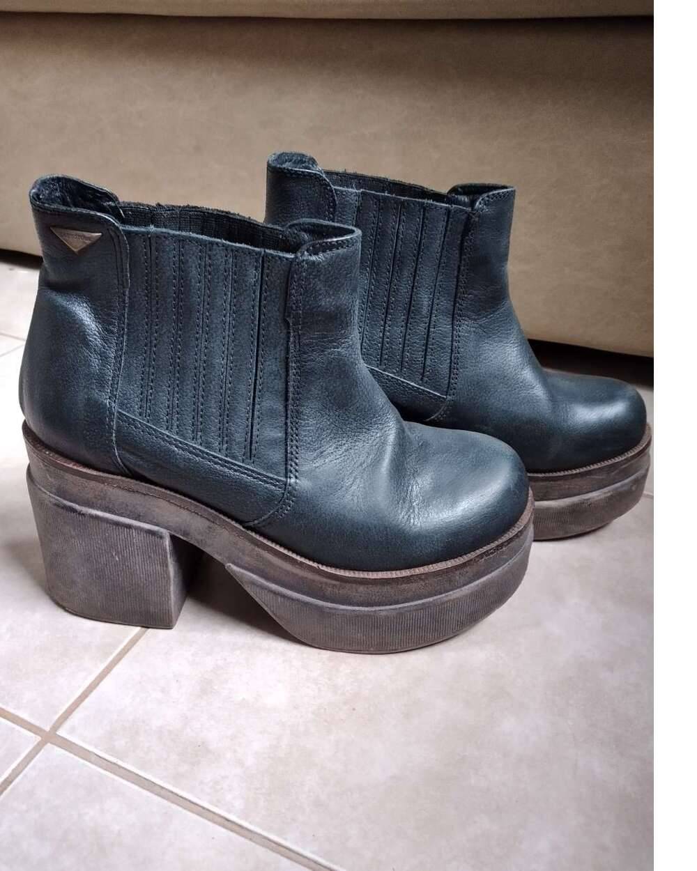 Renová Tu Vestidor - Botas Lady Stork