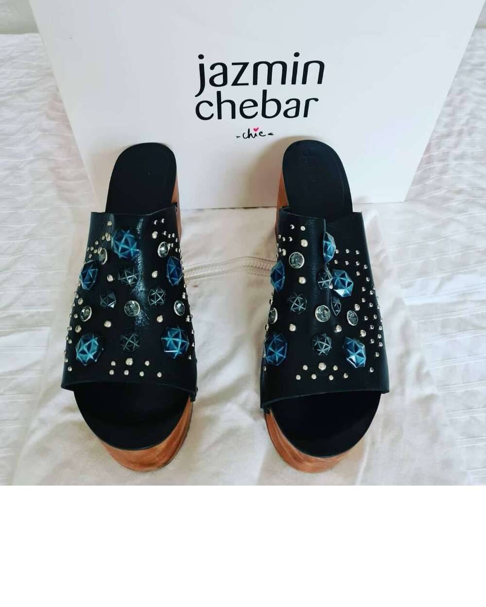 Renová Tu Vestidor - Sandalias Jazmin Chebar