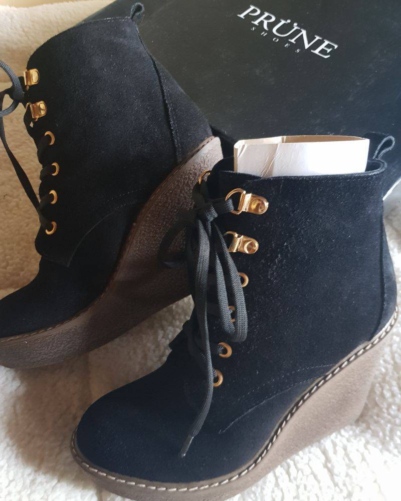 Renová Tu Vestidor - Botas Prune