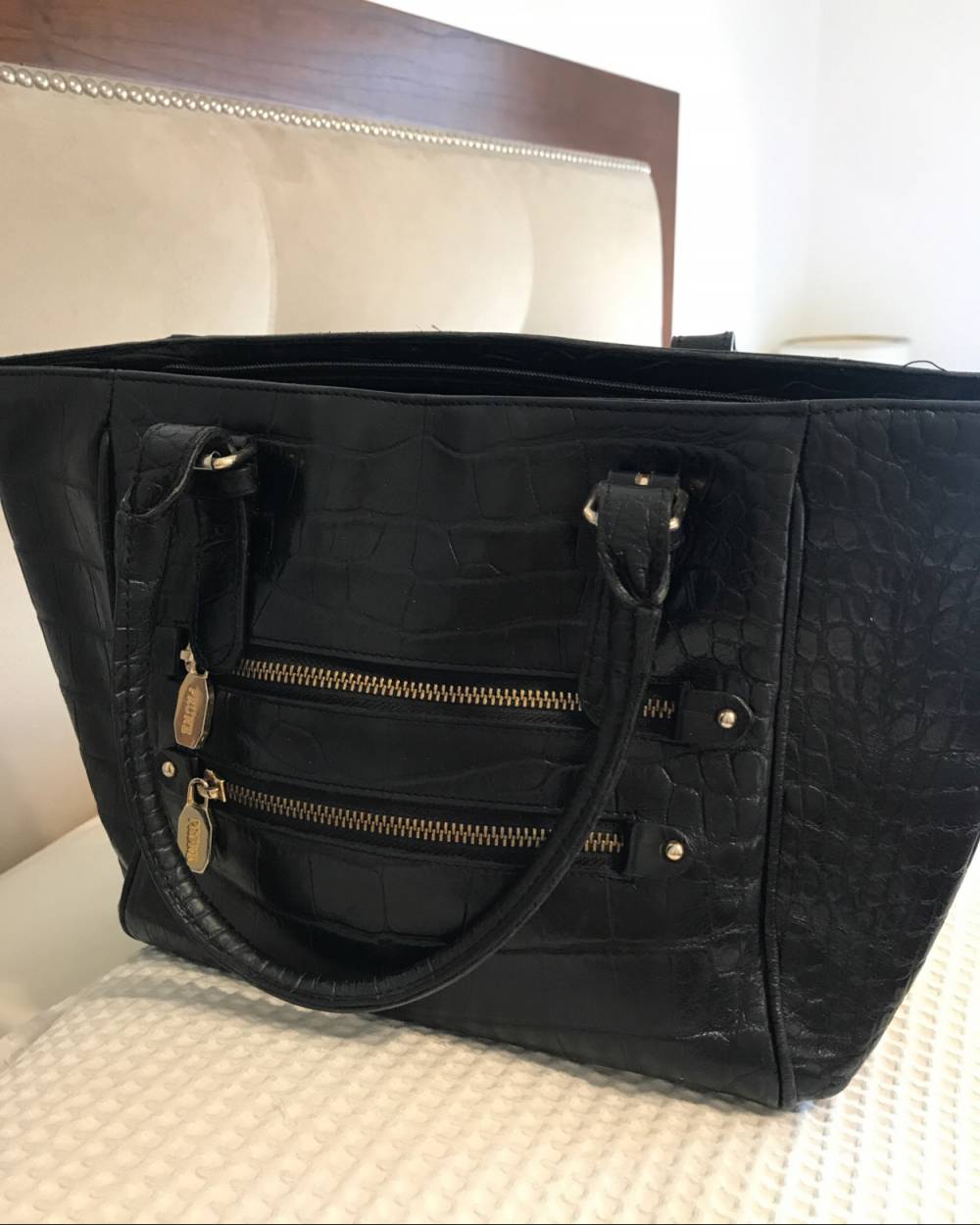 Renová Tu Vestidor - Cartera Prune