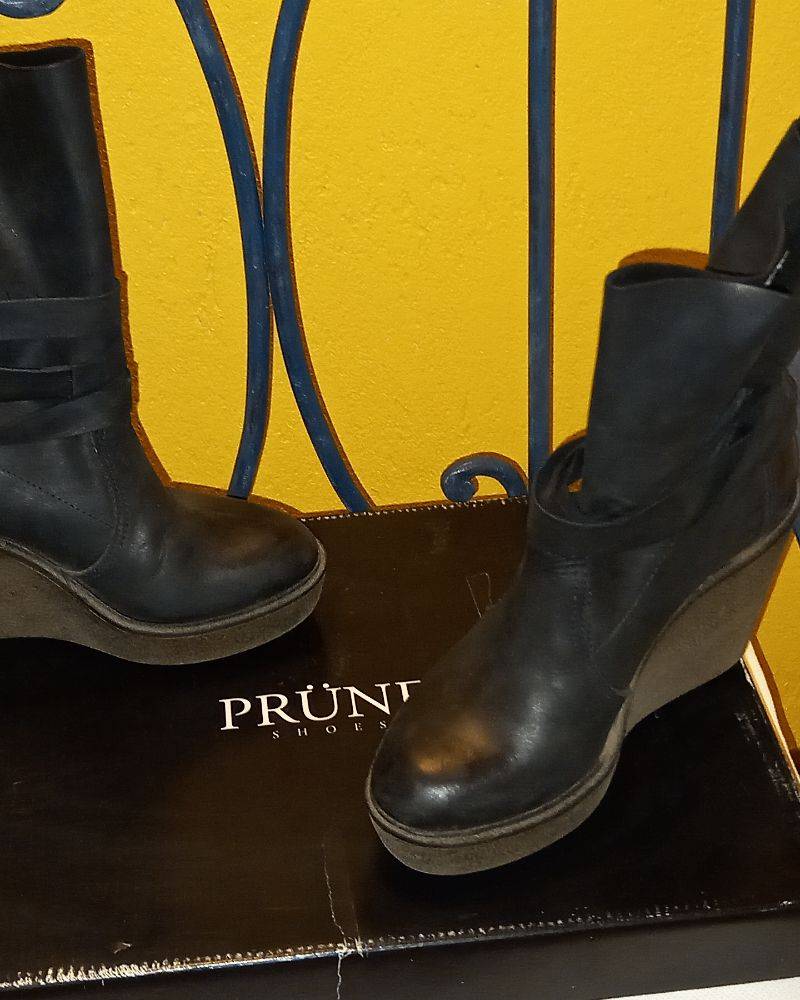 Renová Tu Vestidor - Botas Prune