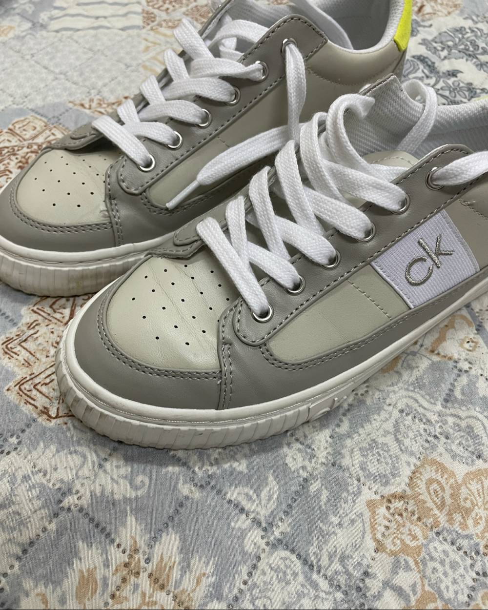 Renová Tu Vestidor - Zapatillas Calvin Klein