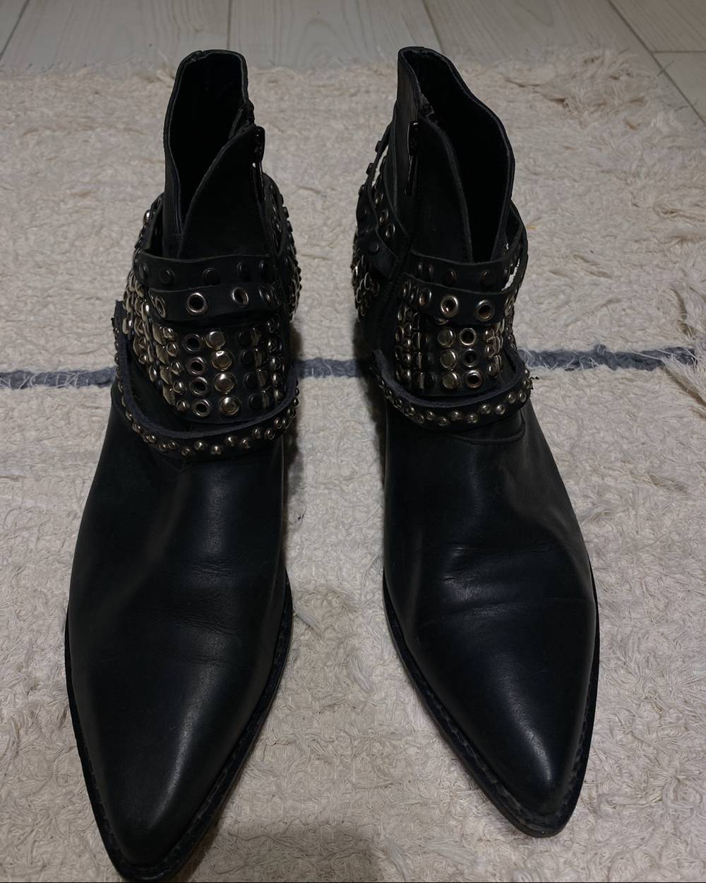 Renová Tu Vestidor - Botas Prune