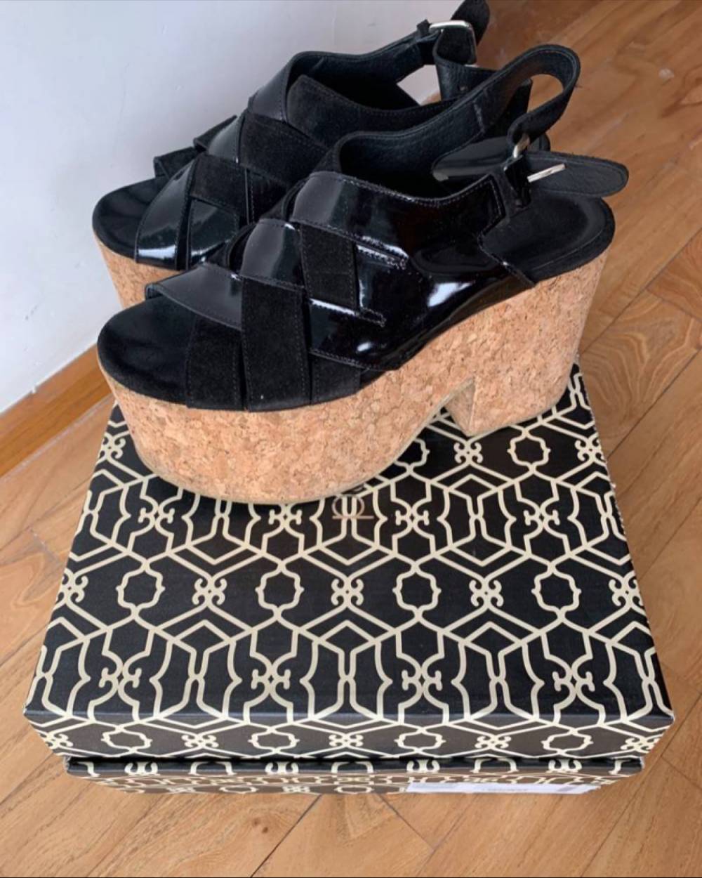 Renová Tu Vestidor - Sandalias Paruolo