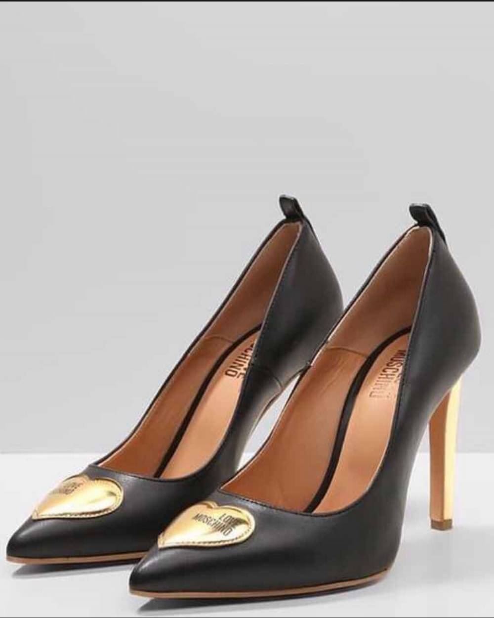 Renová Tu Vestidor - Zapatos Moschino