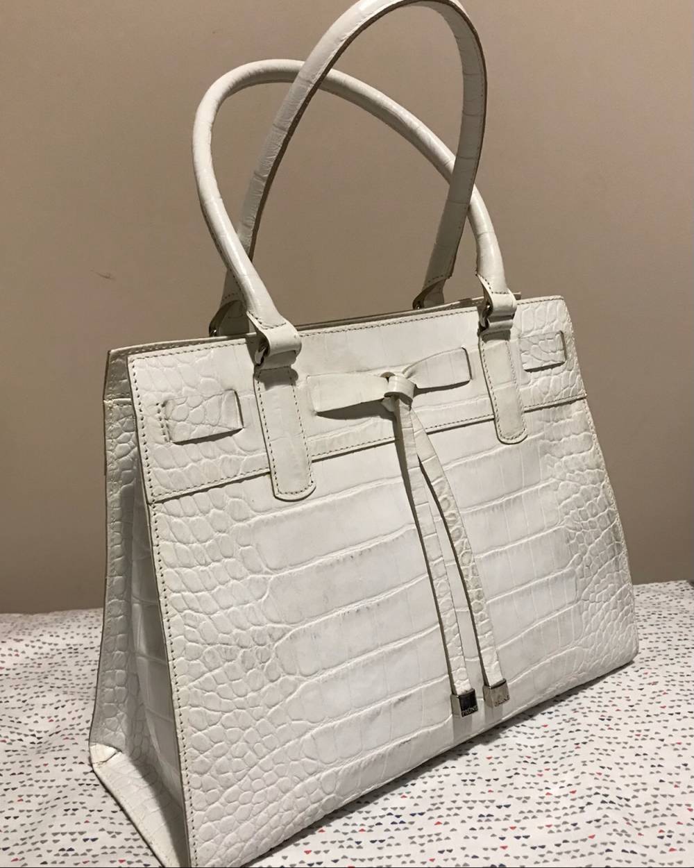 Renová Tu Vestidor - Cartera Prune