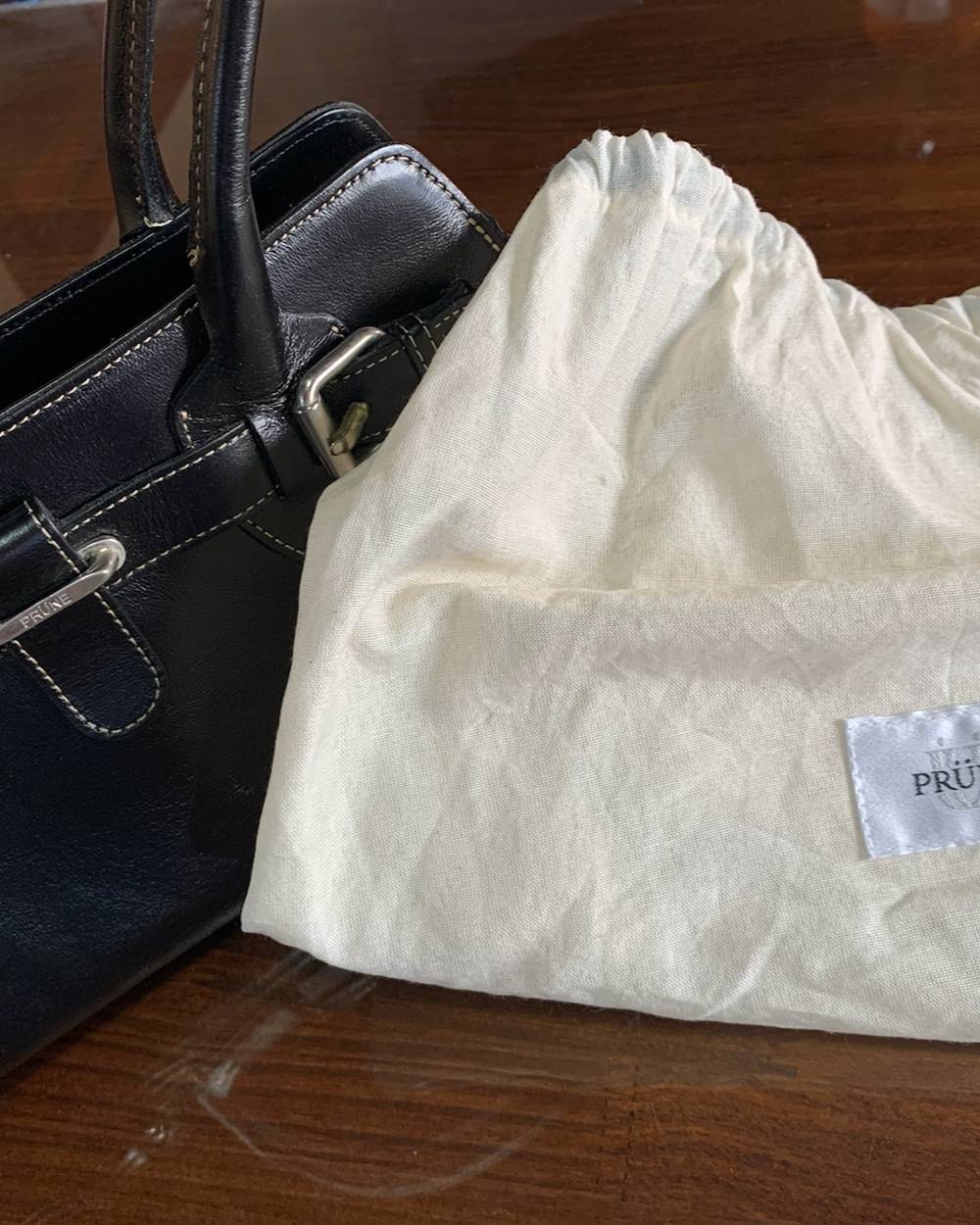 Renová Tu Vestidor - Cartera Prune