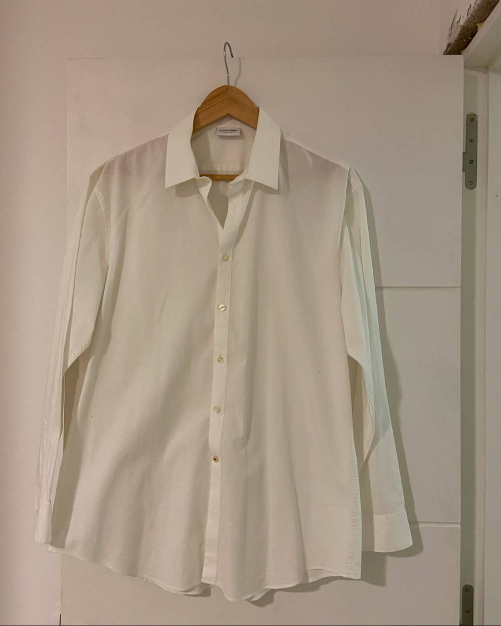 Renová Tu Vestidor - Camisa Calvin Klein