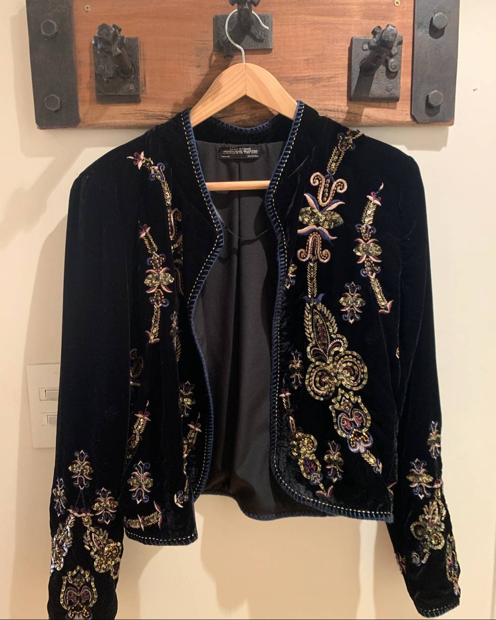 Renová Tu Vestidor - Saco Zara