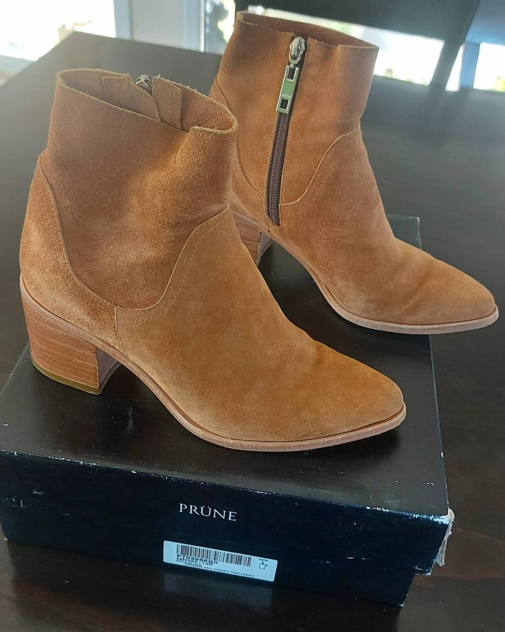 Renová Tu Vestidor - Botas Prune