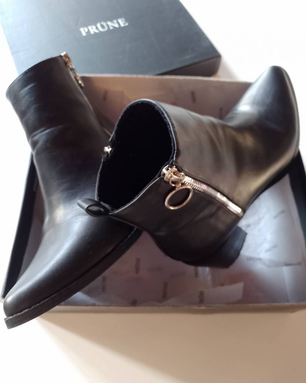 Renová Tu Vestidor - Botas Prune