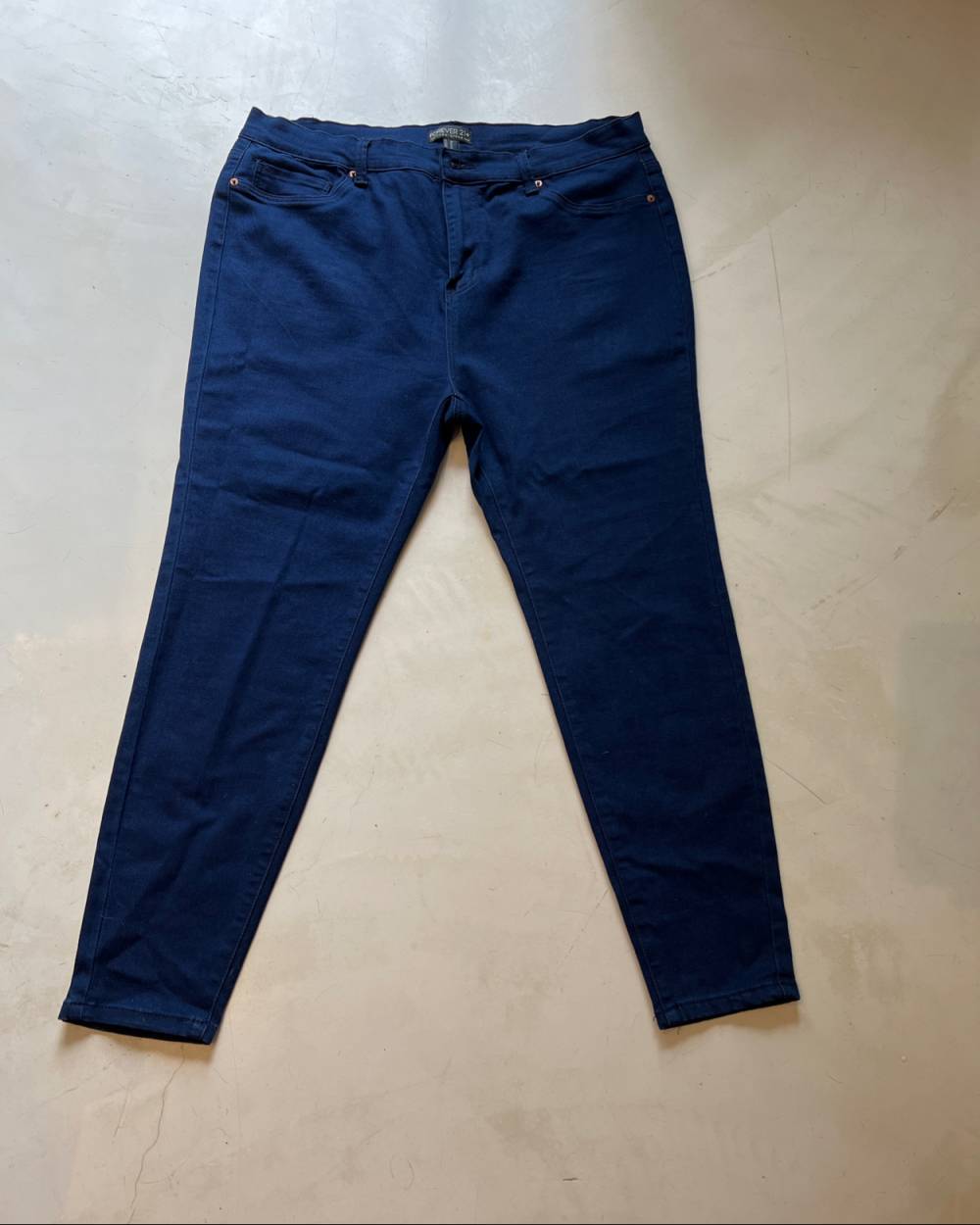 Renová Tu Vestidor - Pantalón Forever 21