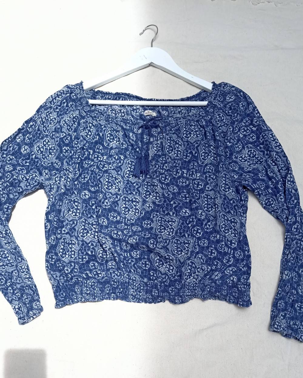 Renová Tu Vestidor - Remera Hollister