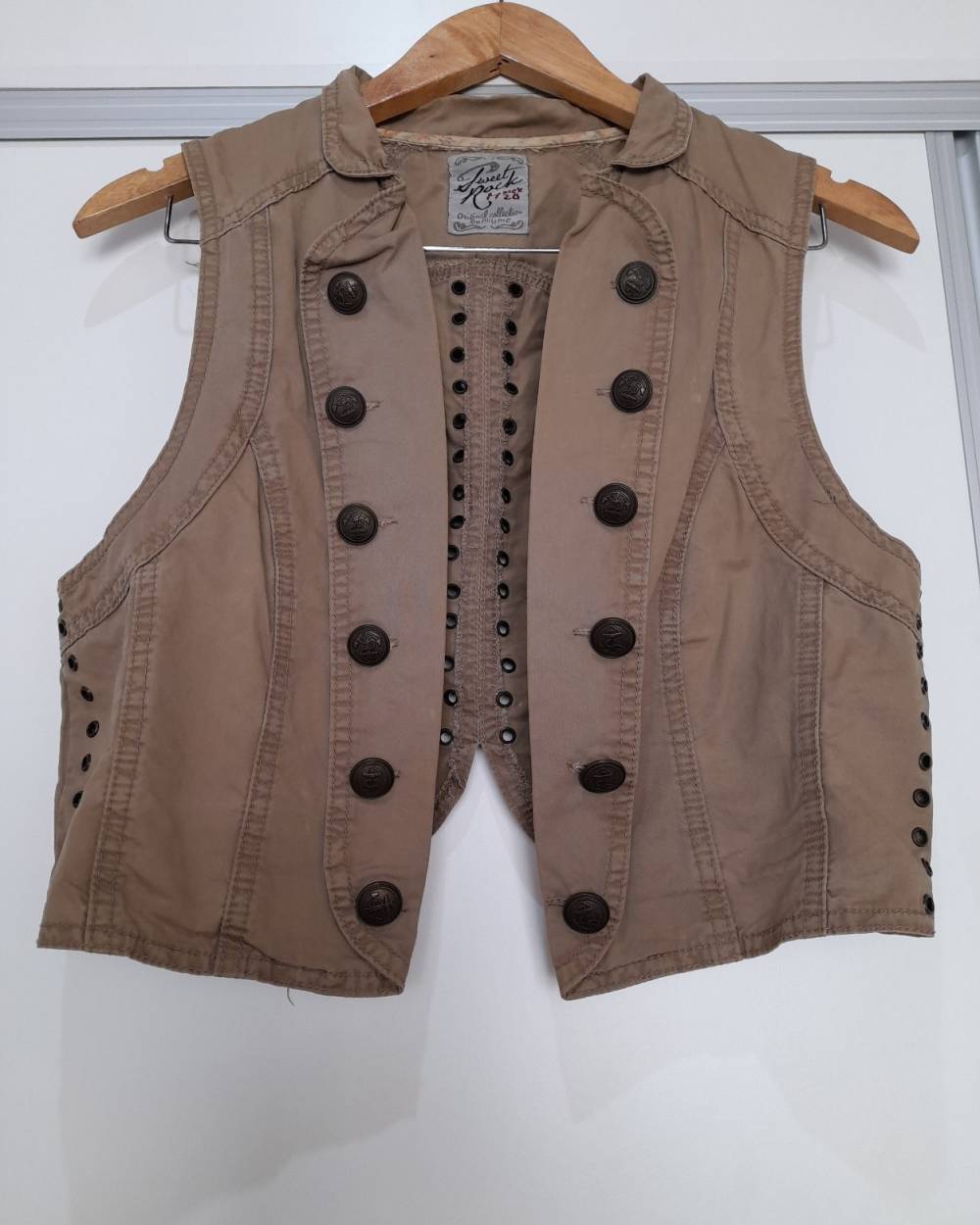 Renová Tu Vestidor - Chaleco Sweet