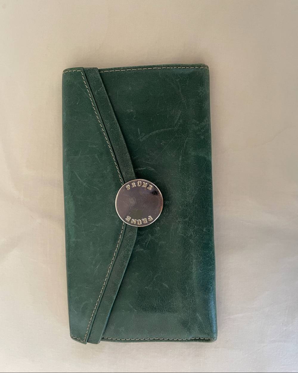 Renová Tu Vestidor - Billetera Prune