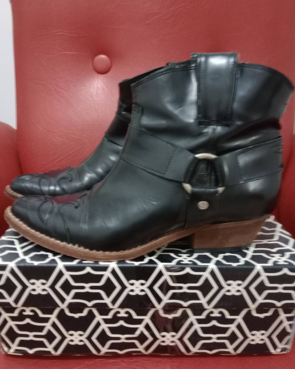 Renová Tu Vestidor - Botas Paruolo