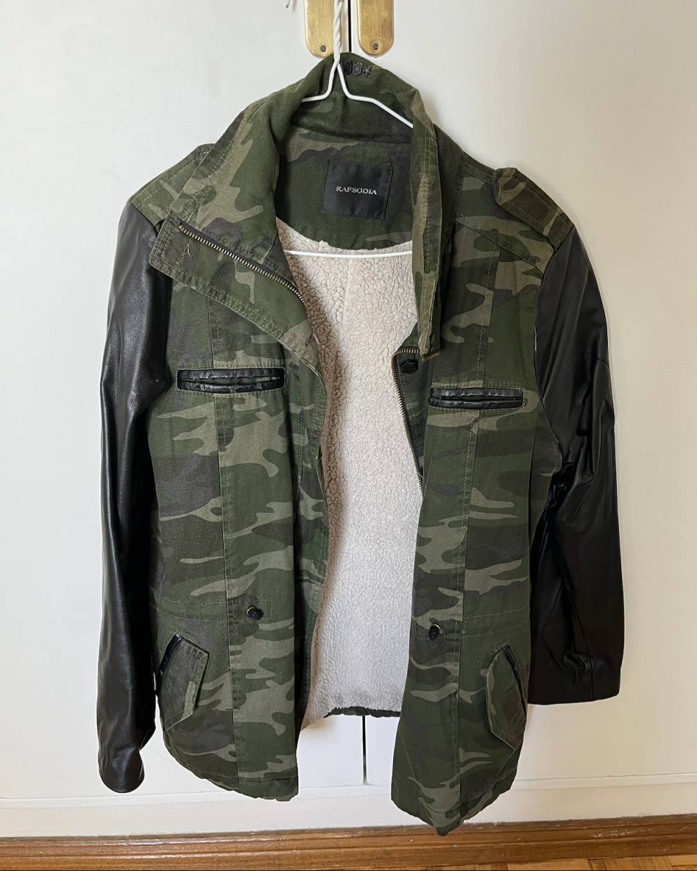 Renová Tu Vestidor - Campera Rapsodia