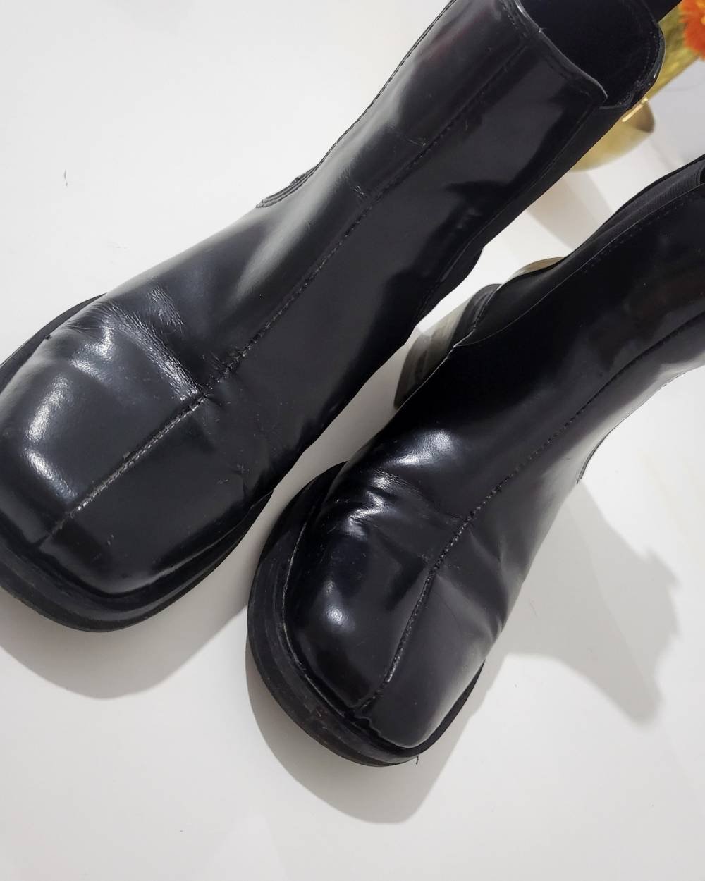 Renová Tu Vestidor - Botas Prune
