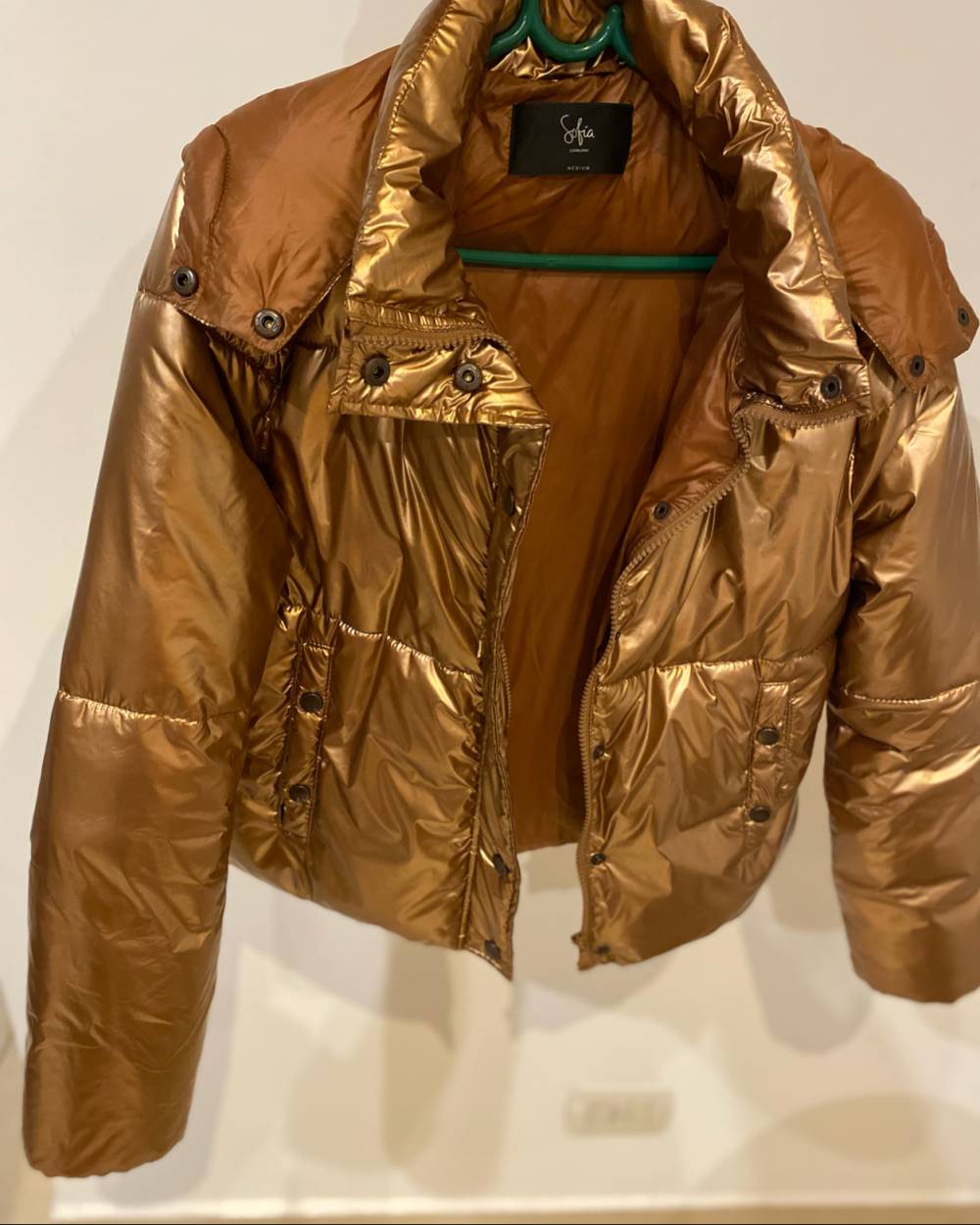 Renová Tu Vestidor - Campera Sofia Sarkany