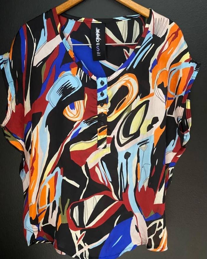 Renová Tu Vestidor - Remera Complot