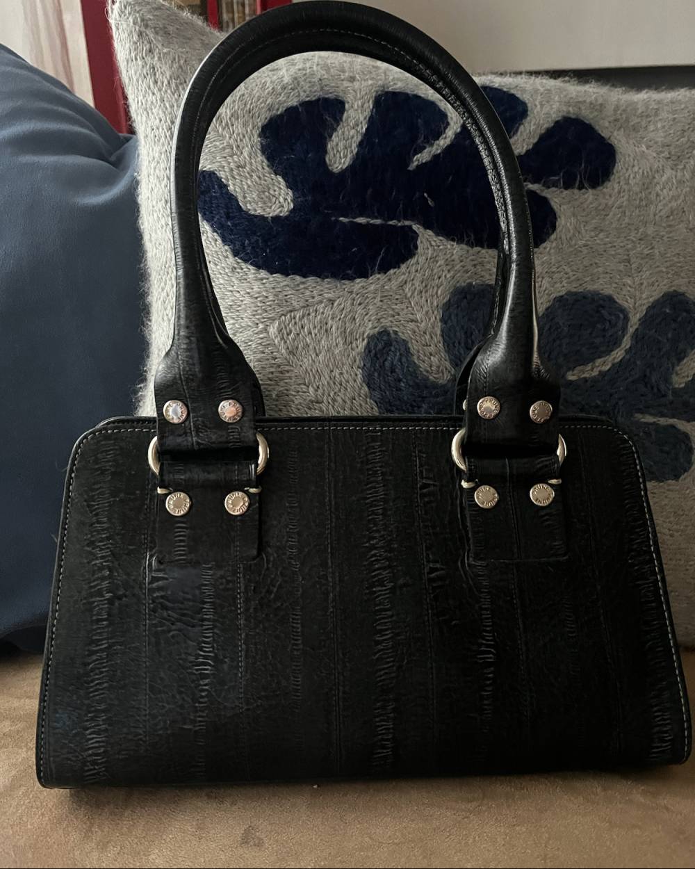 Renová Tu Vestidor - Cartera Prune