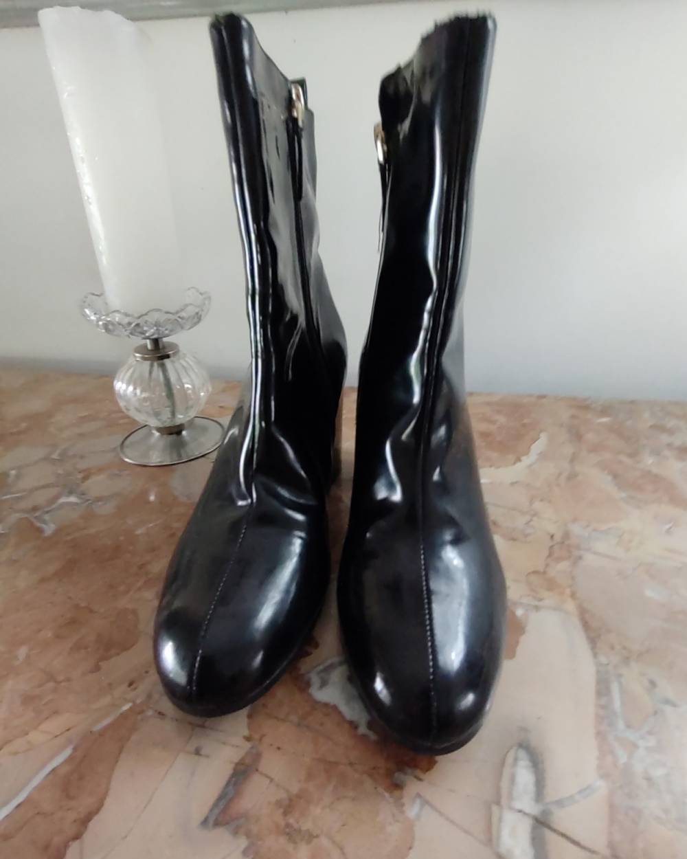 Renová Tu Vestidor - Botas Guess