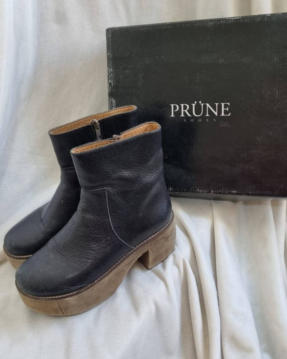 Renová Tu Vestidor - Botas Prune