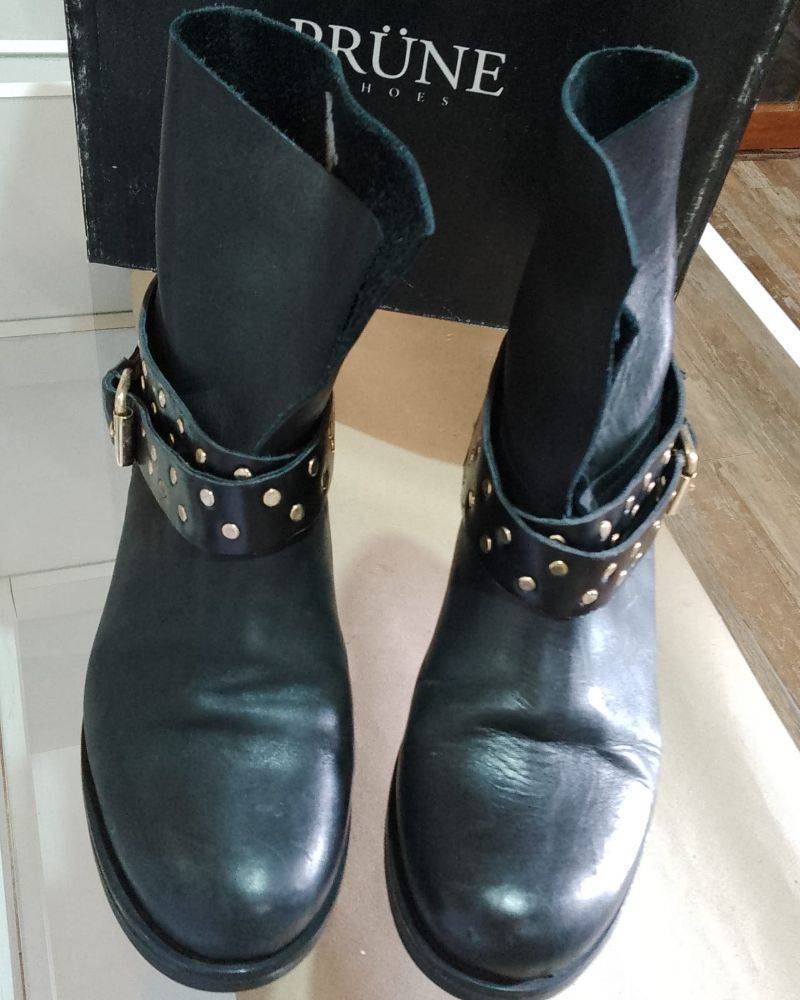 Renová Tu Vestidor - Botas Prune