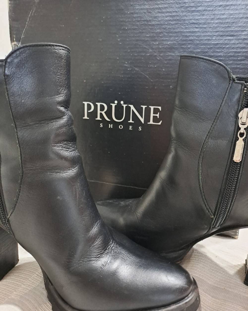 Renová Tu Vestidor - Botas Prune