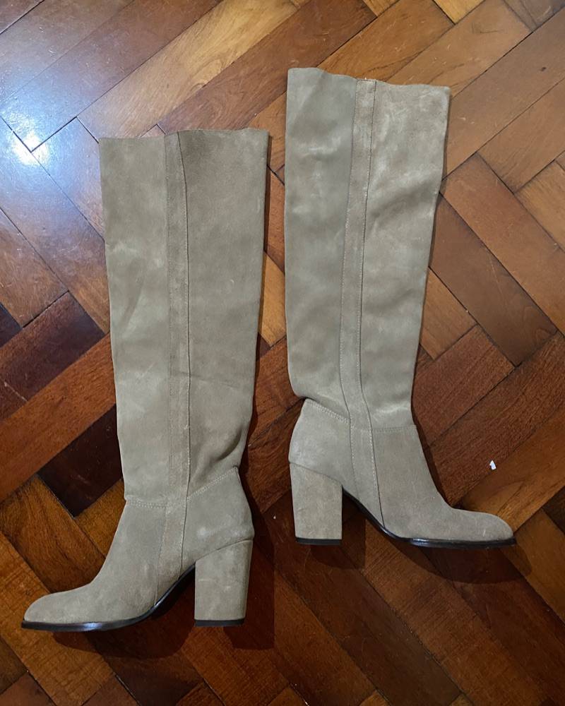 Renová Tu Vestidor - Botas Prune