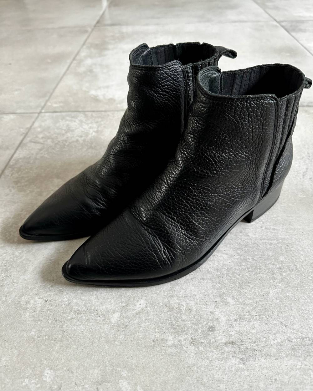 Renová Tu Vestidor - Botas Prune