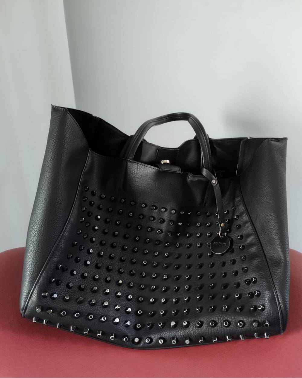 Renová Tu Vestidor - Cartera Prune
