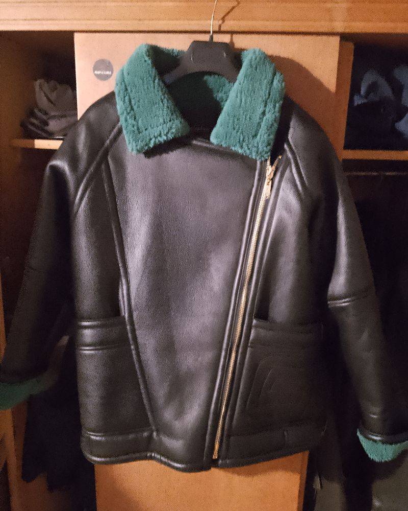 Renová Tu Vestidor - Campera Ginebra