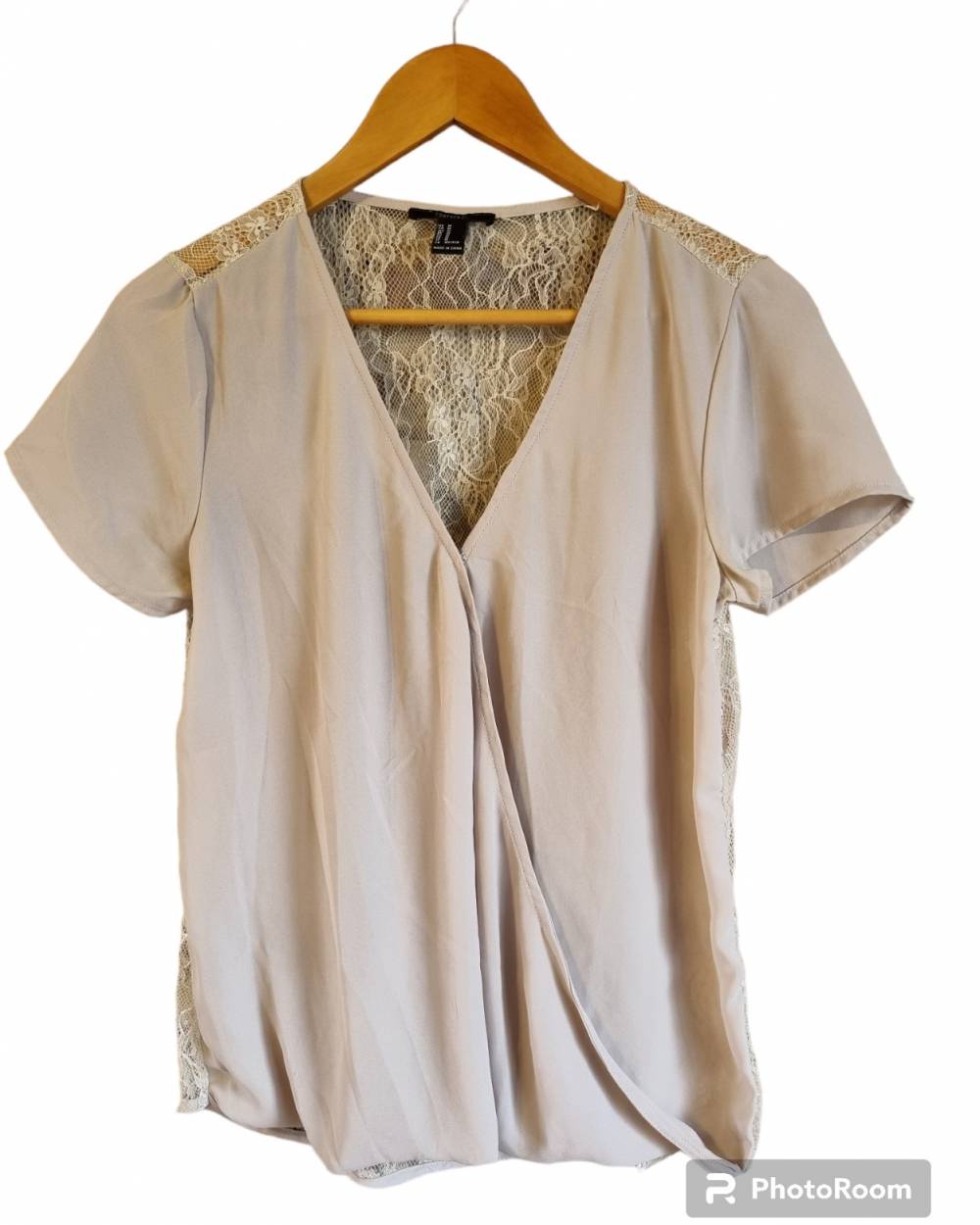 Renová Tu Vestidor - Camisa Forever 21