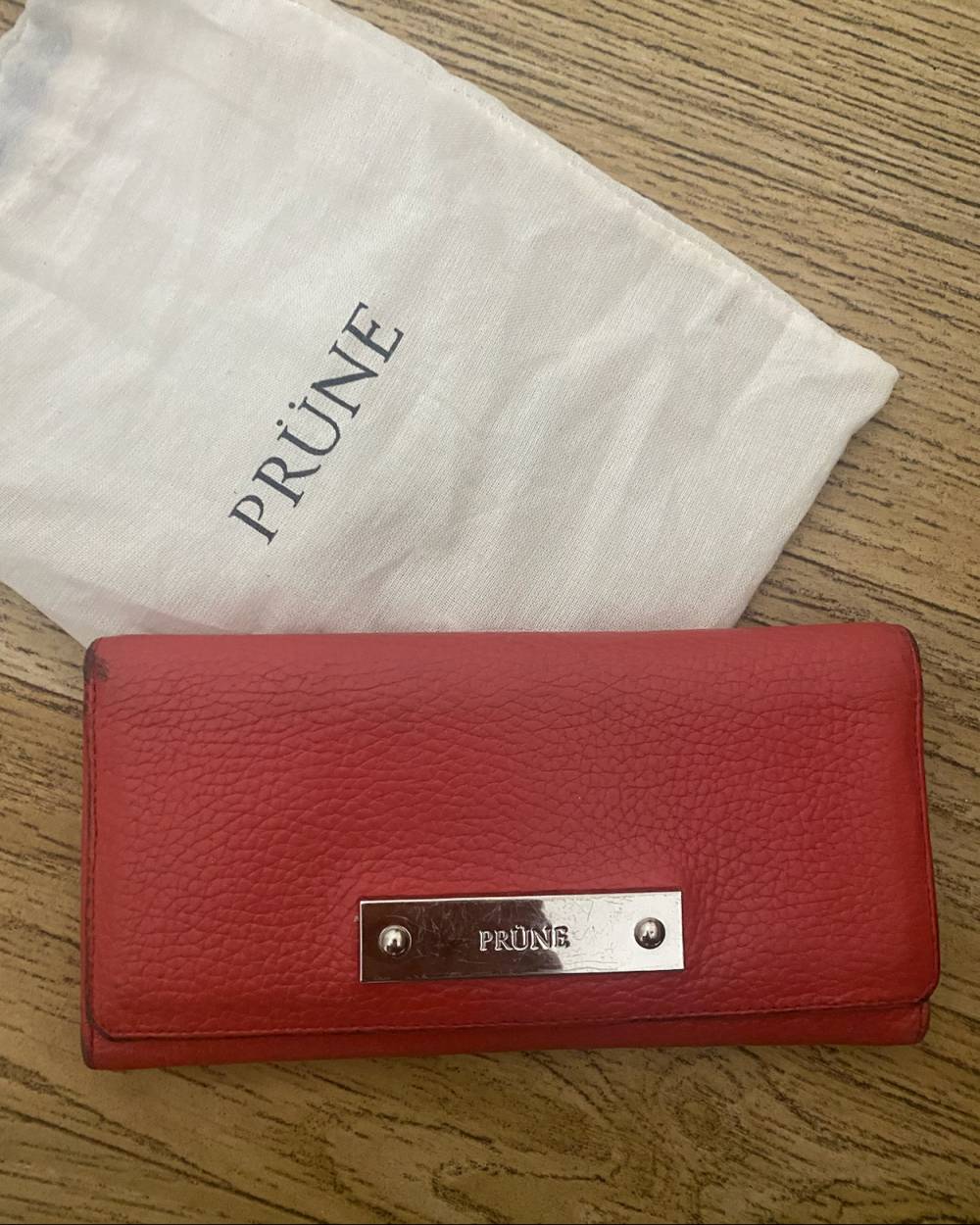 Renová Tu Vestidor - Billetera Prune