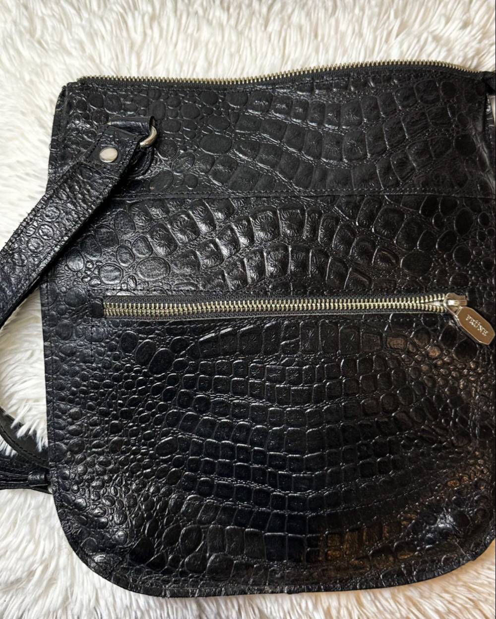 Renová Tu Vestidor - Cartera Prune