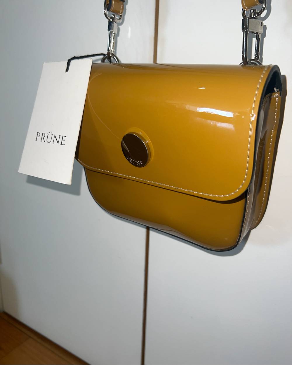 Renová Tu Vestidor - Cartera Prune