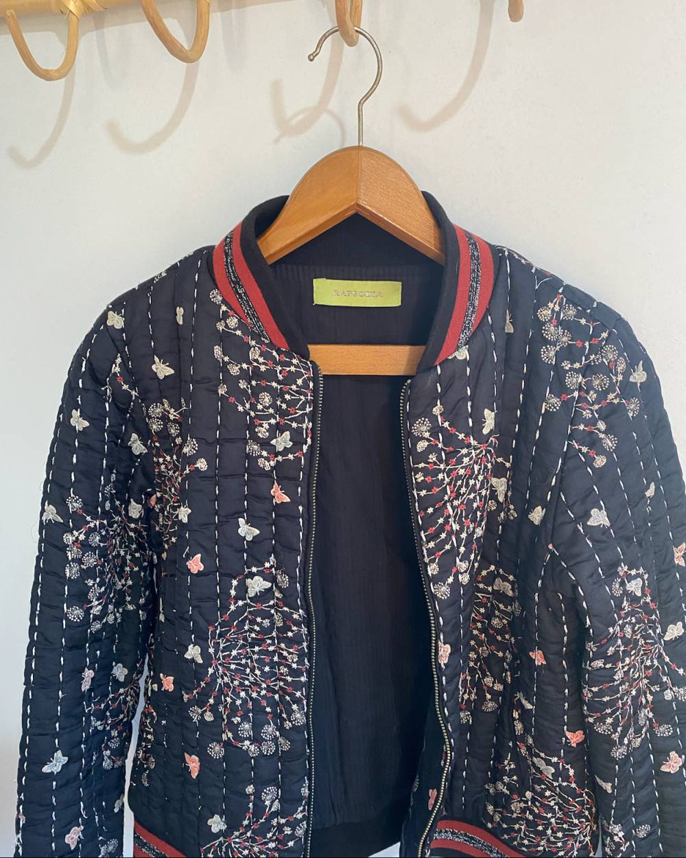 Renová Tu Vestidor - Campera Rapsodia