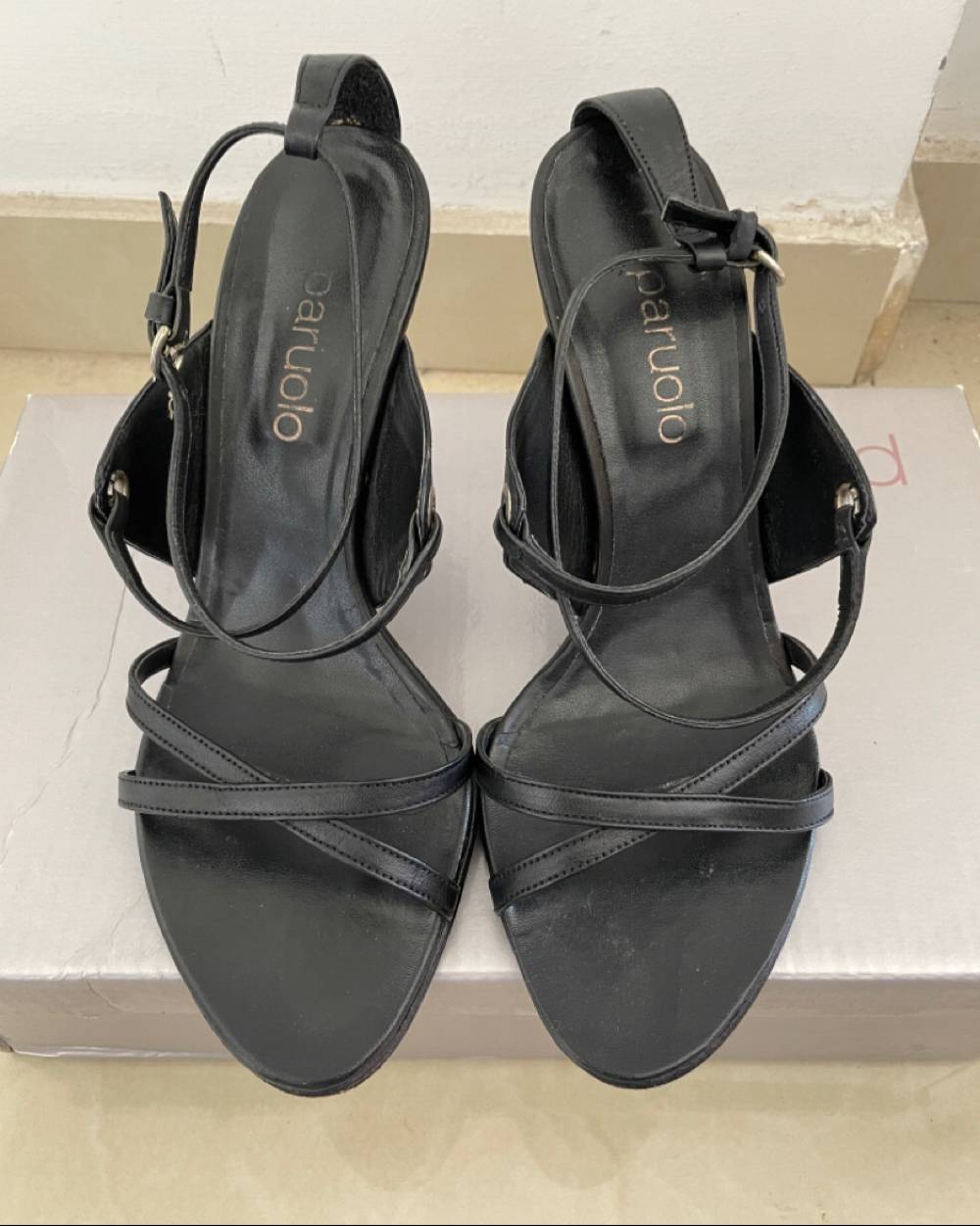 Renová Tu Vestidor - Sandalias Paruolo