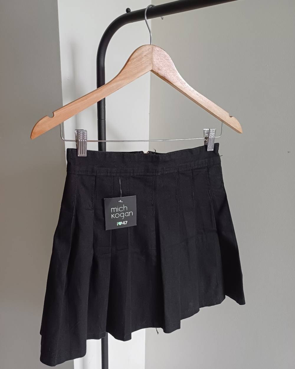 Renová Tu Vestidor - Pollera 47 Street