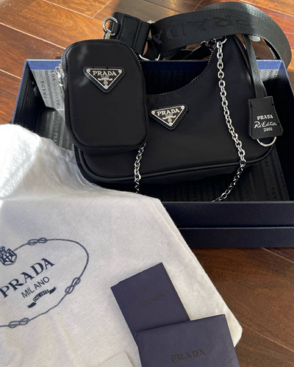 Renová Tu Vestidor - Cartera Prada