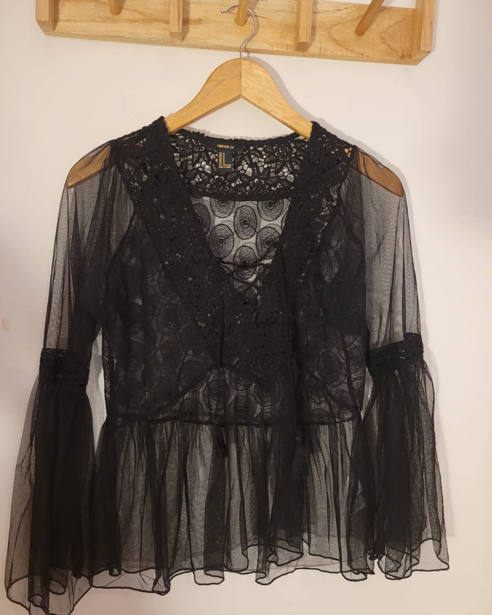 Renová Tu Vestidor - Camisa Forever 21