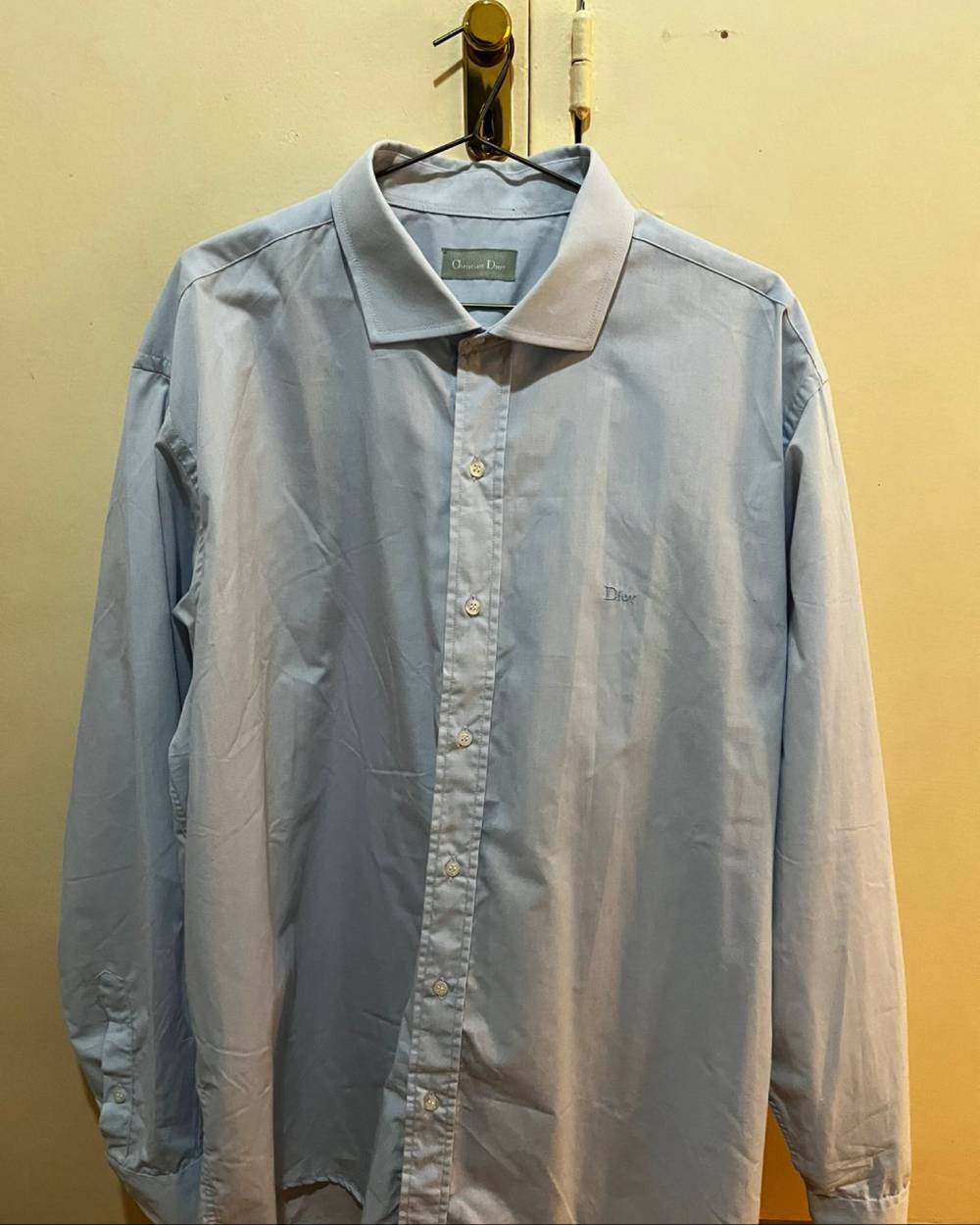 Renová Tu Vestidor - Camisa Dior