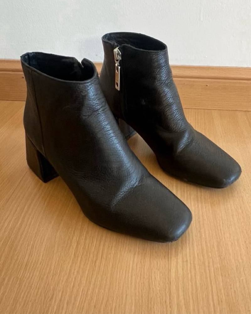 Renová Tu Vestidor - Botas Prune