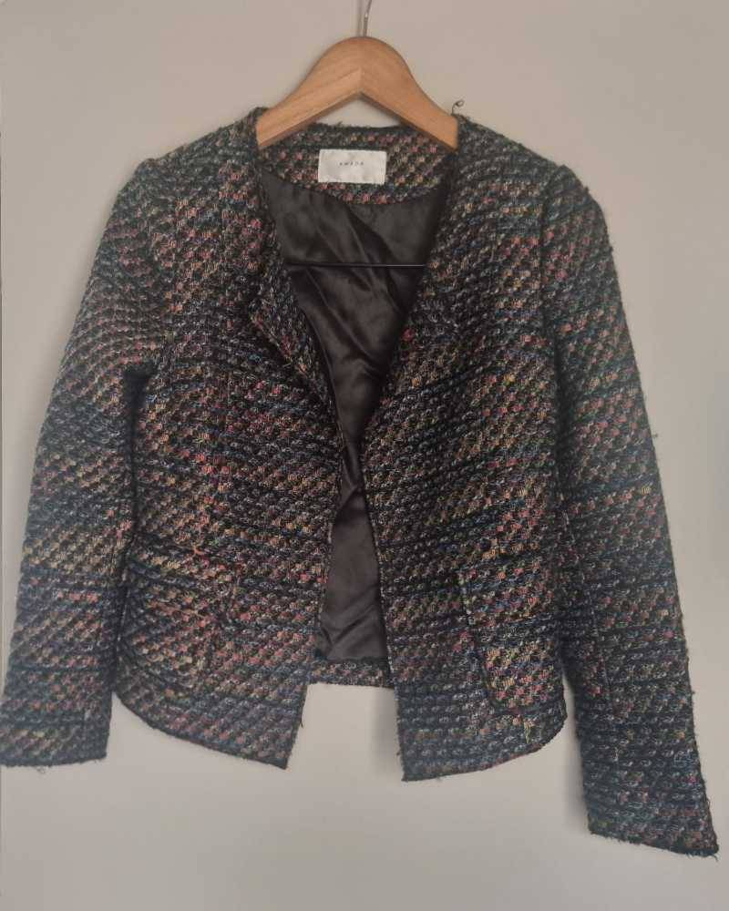 Renová Tu Vestidor - Saco Awada