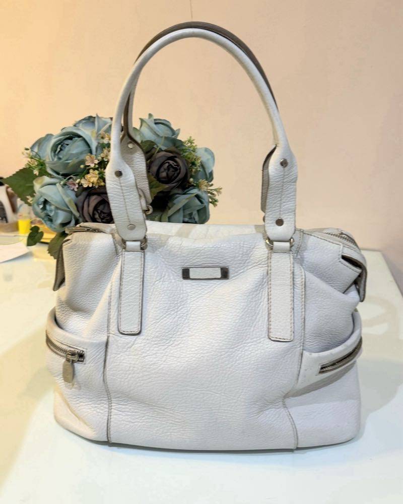 Renová Tu Vestidor - Cartera Prune