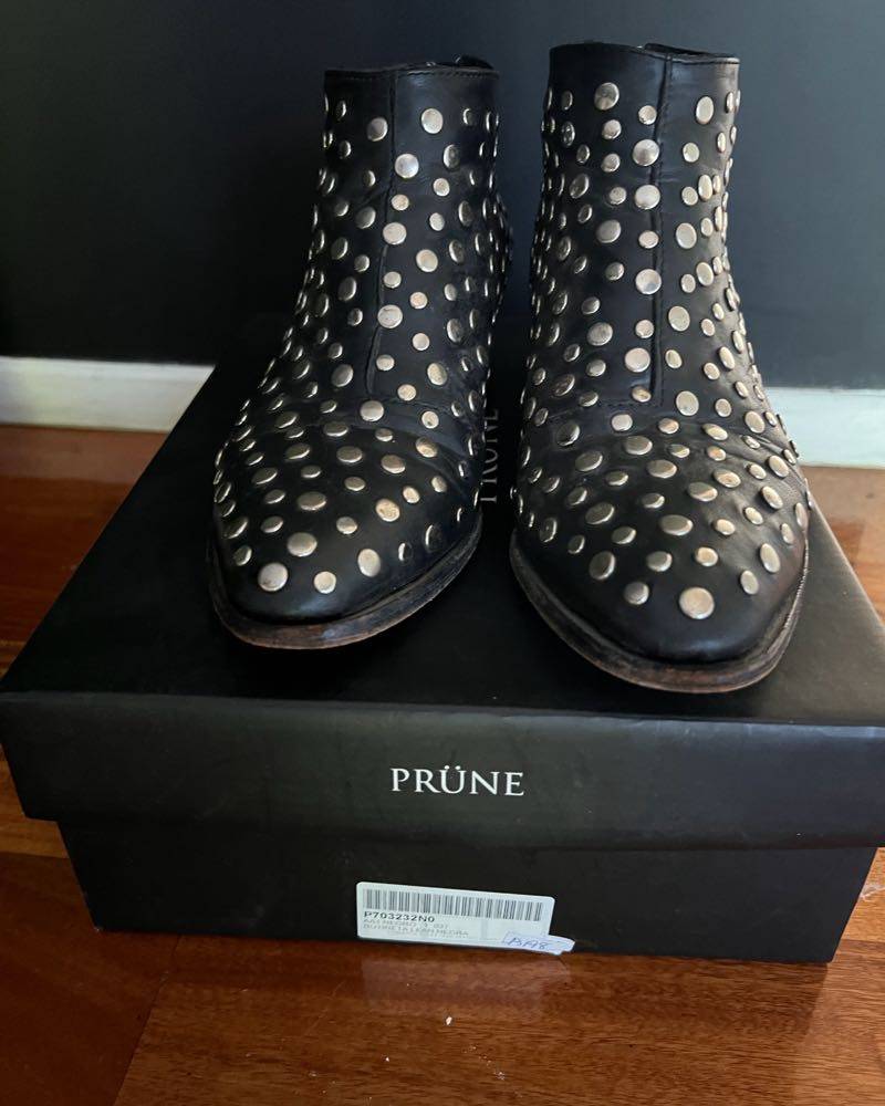 Renová Tu Vestidor - Botas Prune