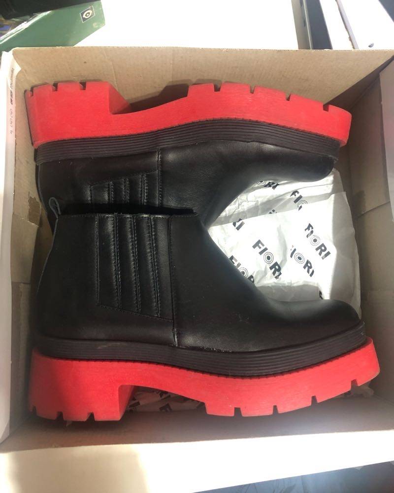 Renová Tu Vestidor - Botas Febo